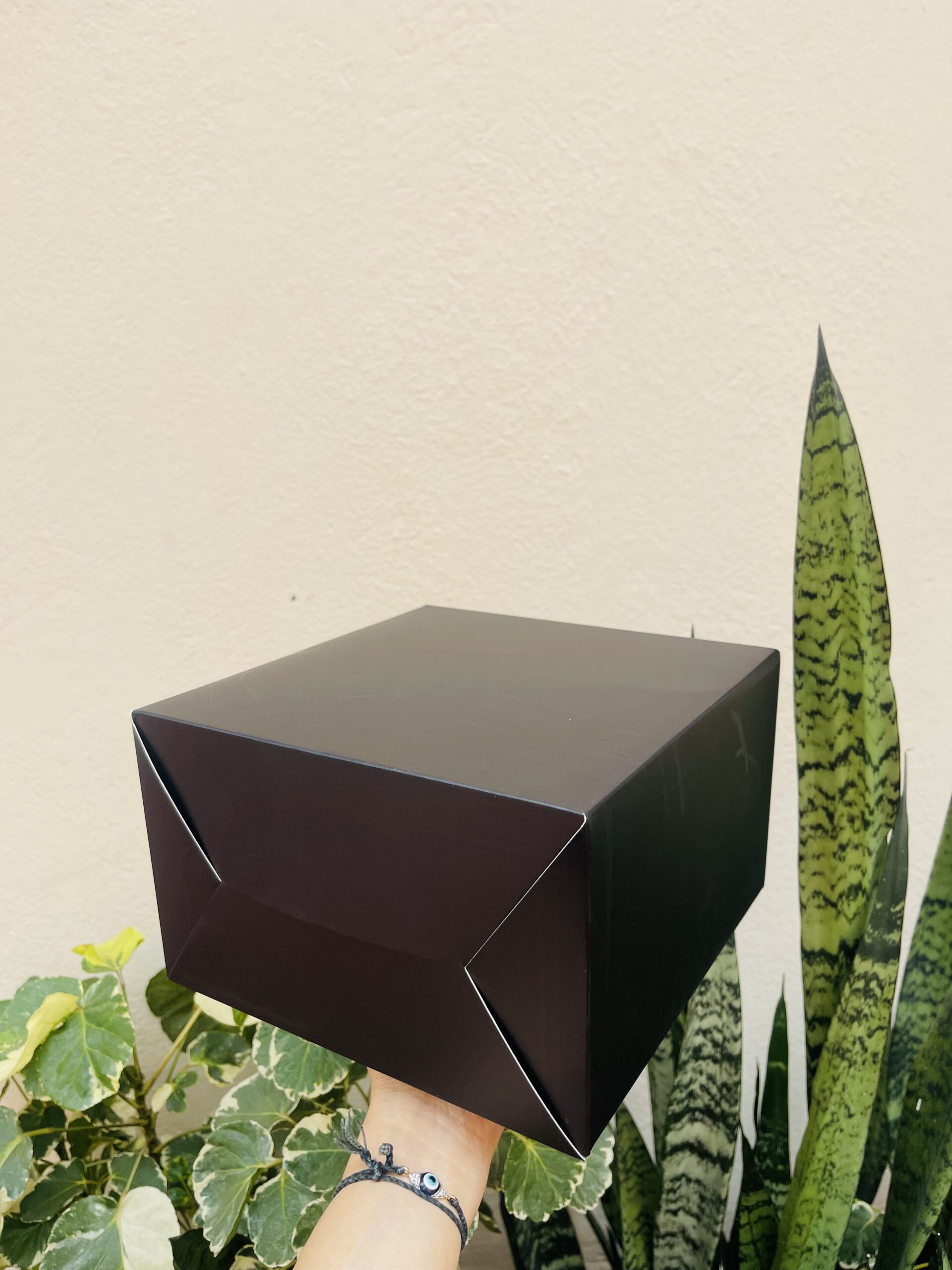 8/8/5”PASTEL BLACK BOX- PACK OF 10pcs – Decorate It Kolkata