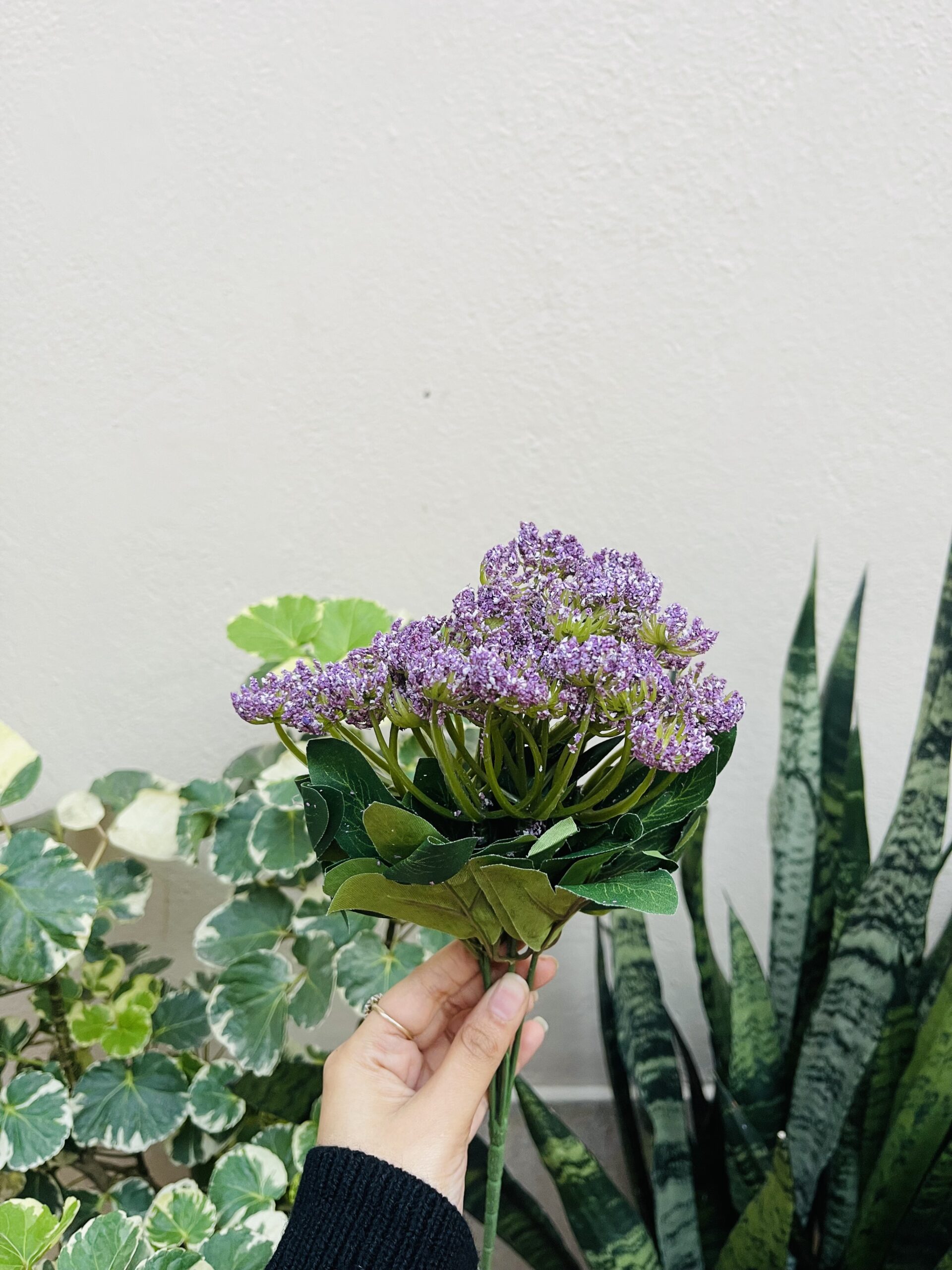 ARTIFICIAL FLOWER DIK- 5 – Decorate It Kolkata